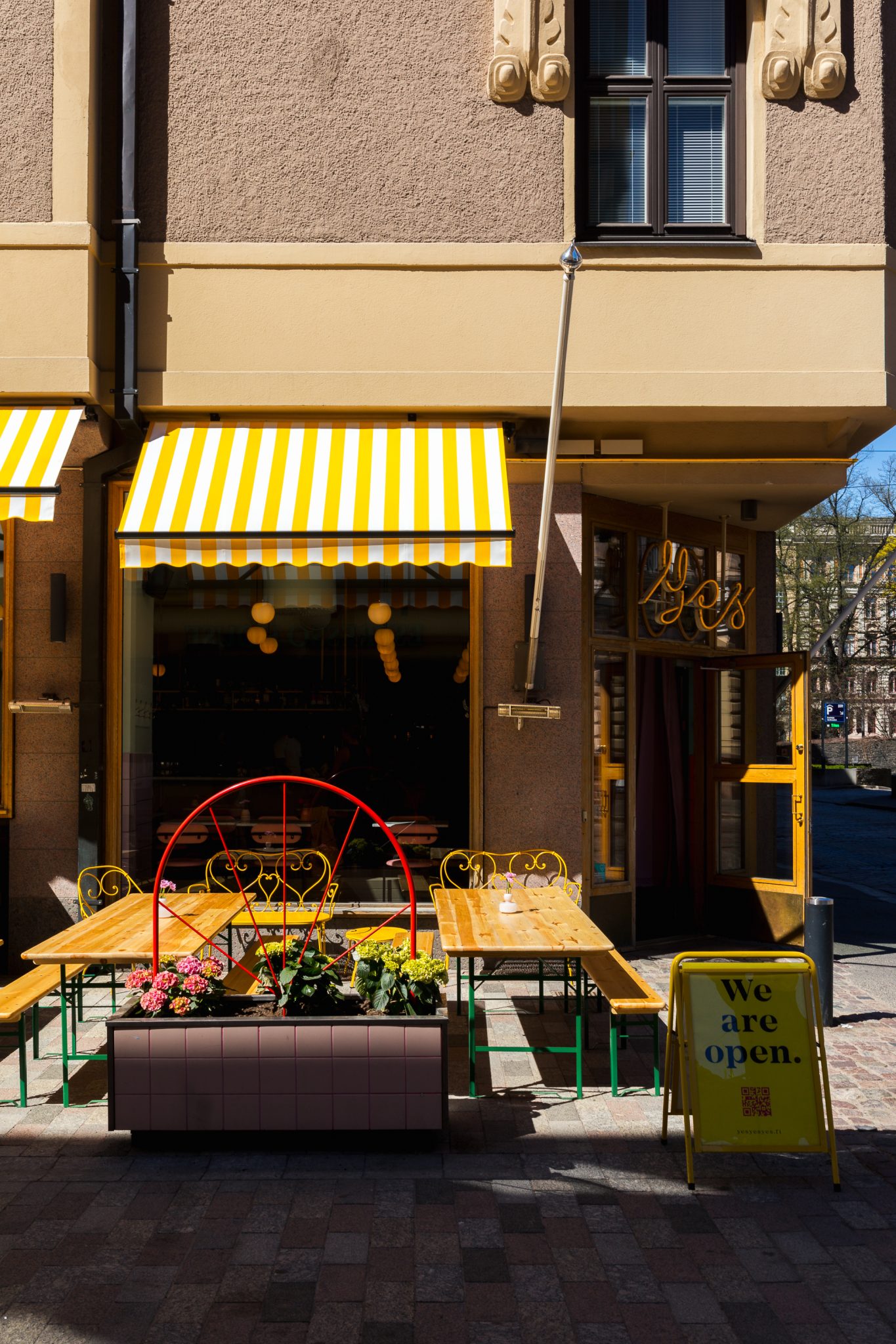 YesYesYes – Seasonal vegetarian dining, diverse wine & cocktails : Yes ...